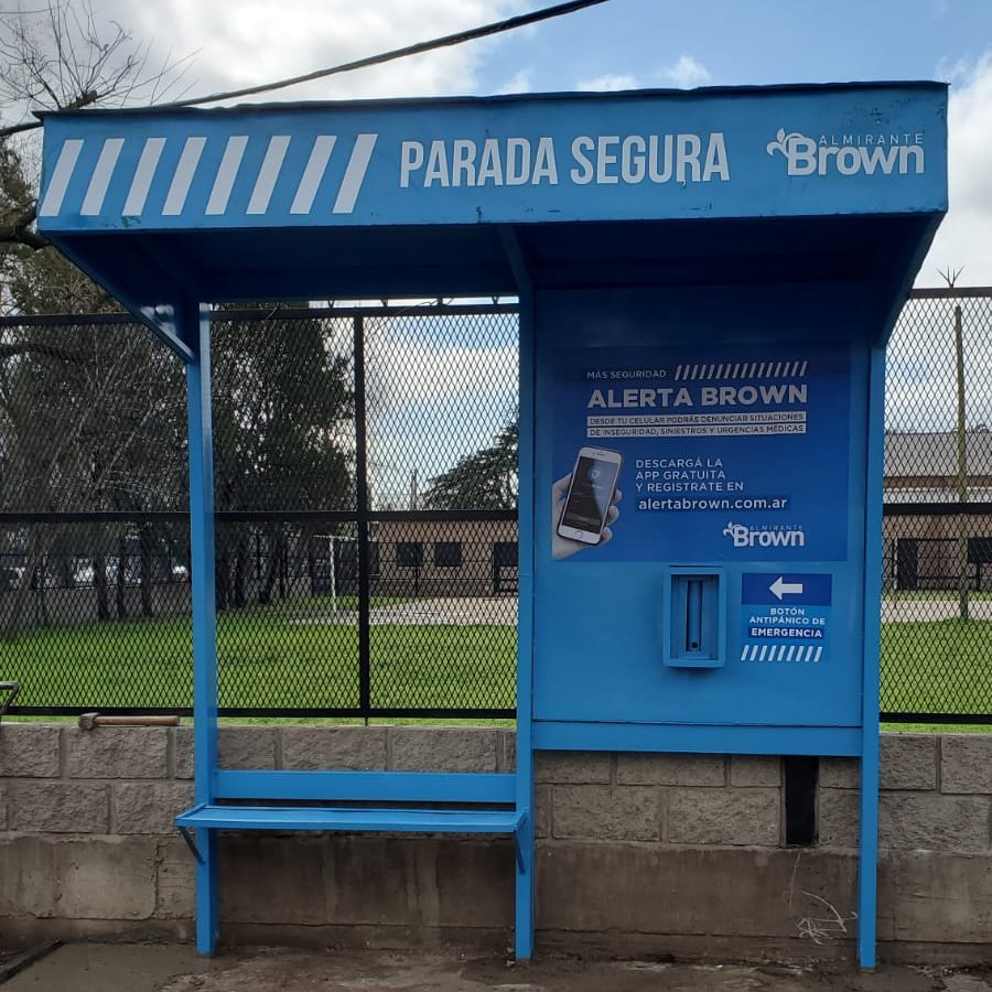 El Municipio de Brown coloca "Paradas Seguras" para reforzar la ...