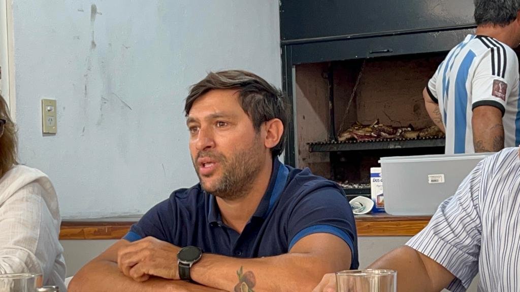 Ezequiel Carissimo advirtió sobre un posible triunfo de Milei: “Vienen ...